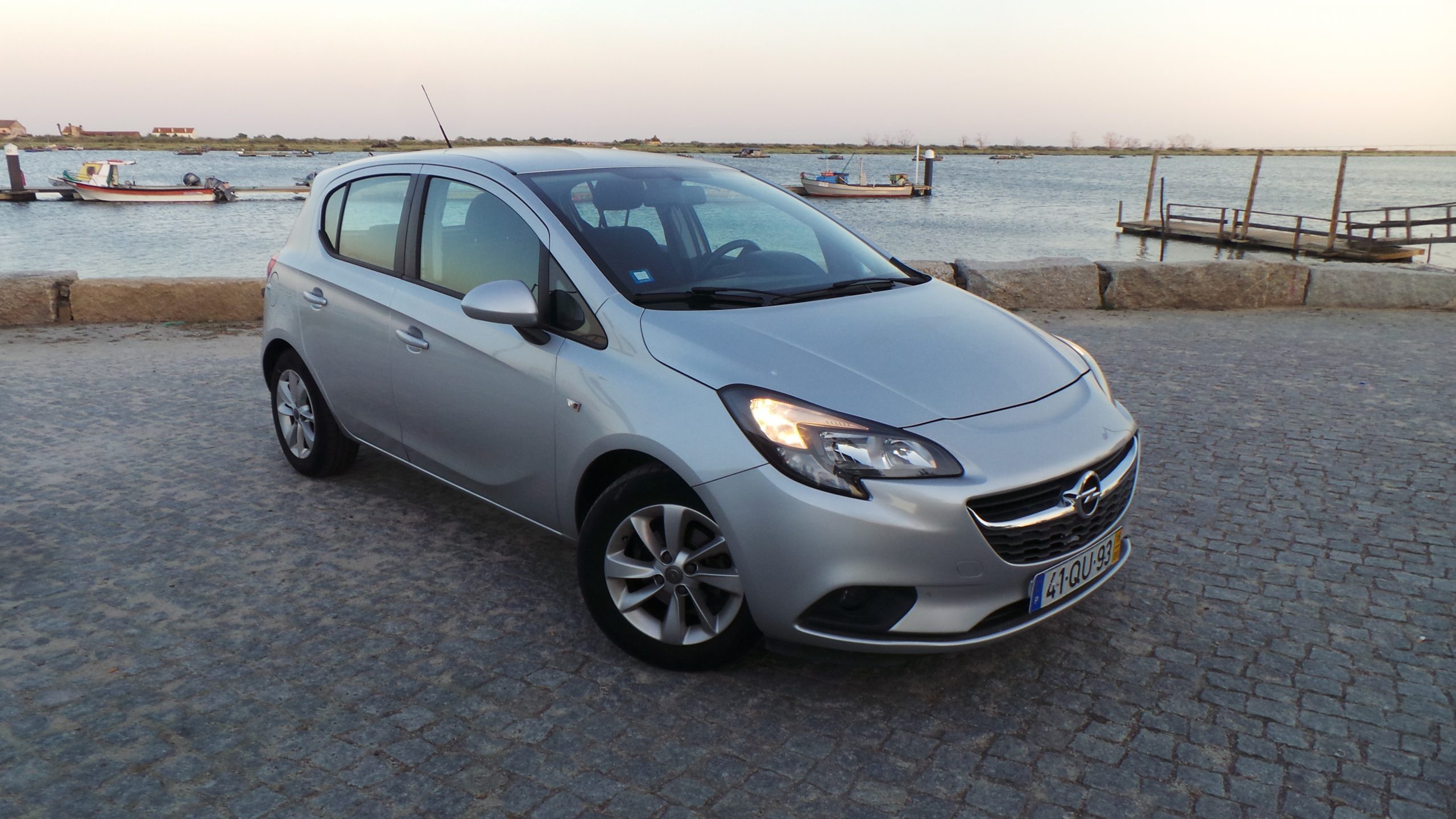 Opel Corsa Enjoy 1.2 Ecotec 70Cv – gcars.pt – Veículos Usados e Seminovos