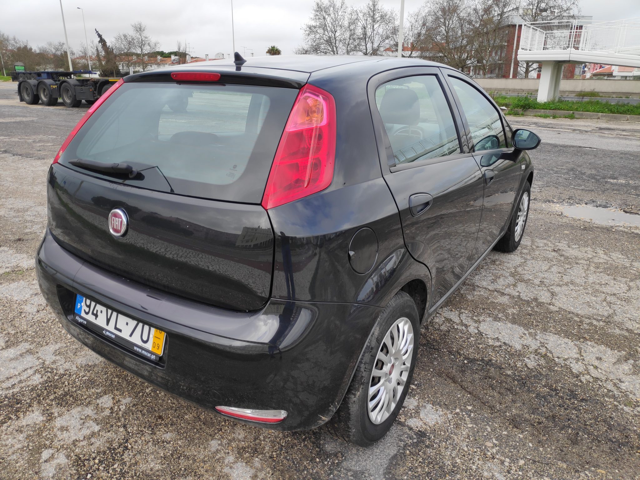 Fiat Punto Easy 1.2 Multijet 70Cv – gcars.pt – Veículos Usados e Seminovos